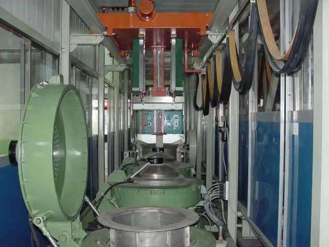 Automatic hardware barrel electroplating line